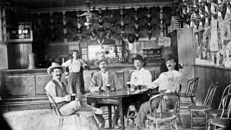 25 Vintage Photos From America's Wild Western Days | Know Your Meme