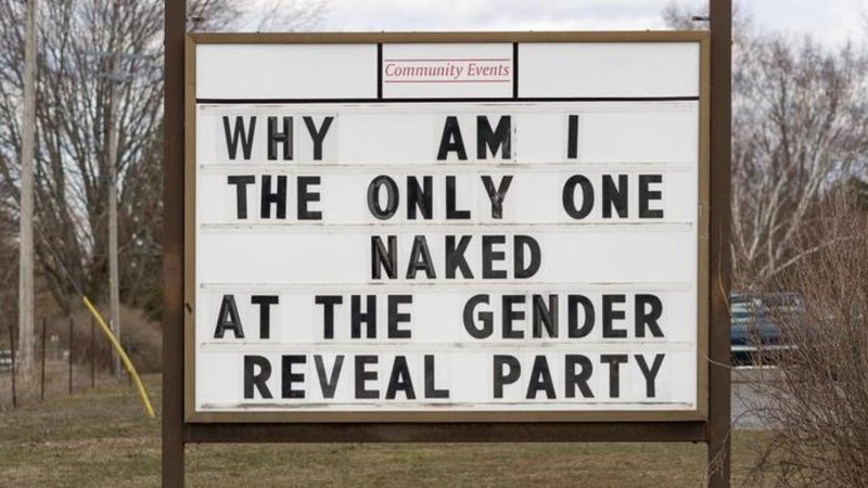 25 Funny Signs That Caught Us Off Guard | Know Your Meme