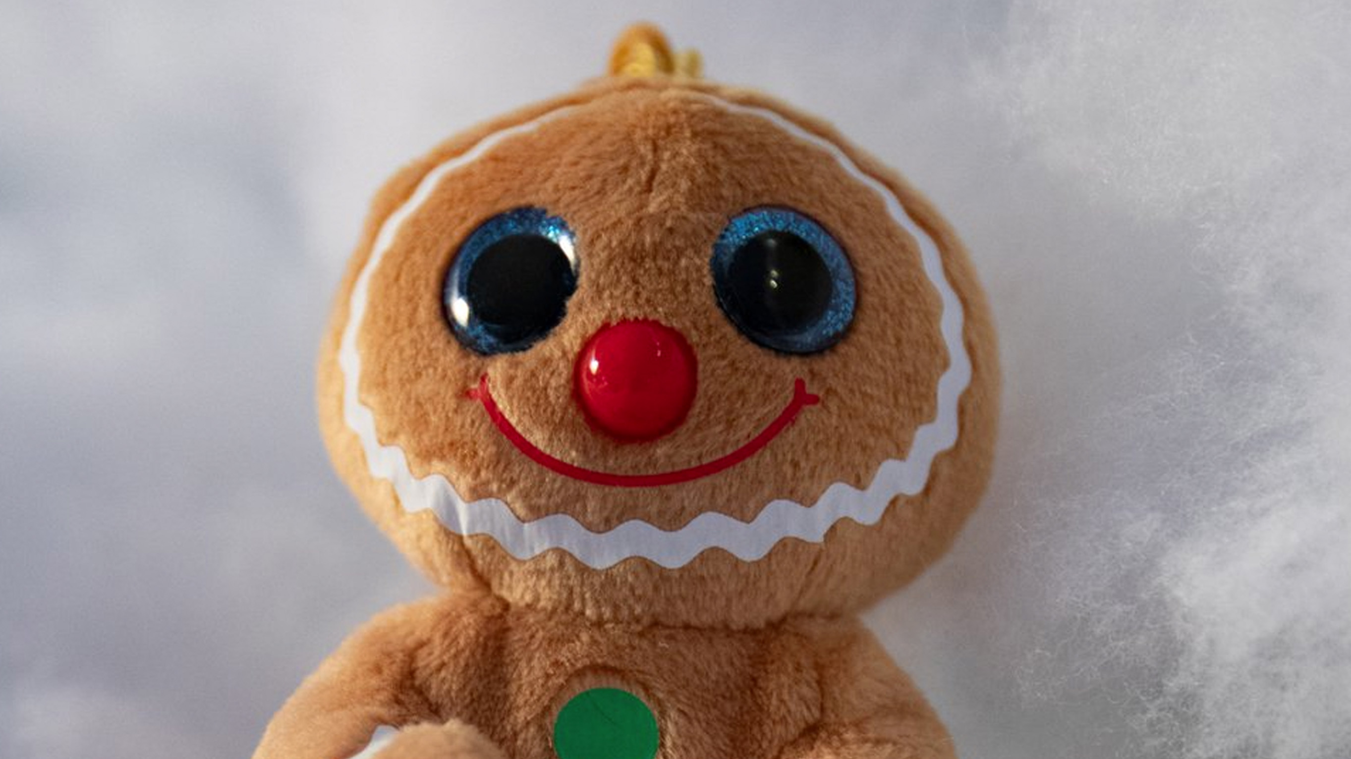 What's The 'Gingerbread Man Ty Beanie Baby' Named 'Cookie?' The Viral Christmas ... | Know Your Meme