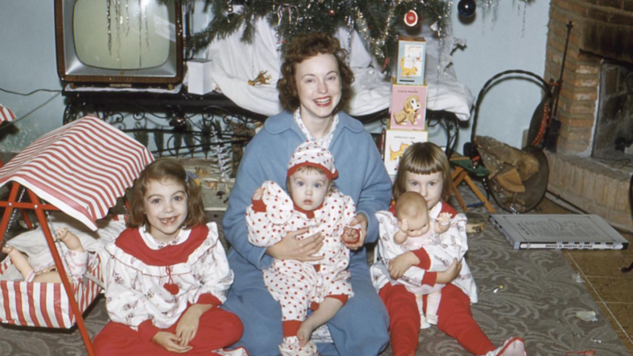 Take A Look At Christmas Celebrations In The Past | Know Your Meme