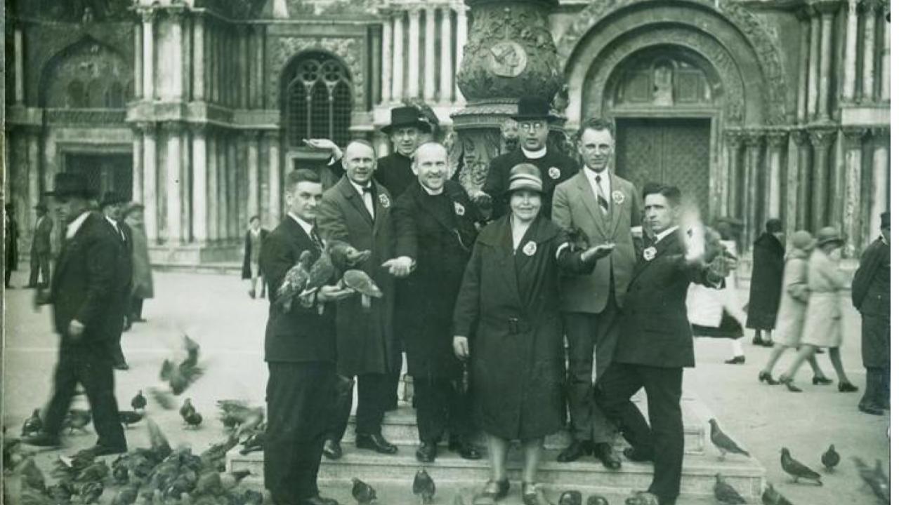 This Is How People Lived In The 1930s | Know Your Meme