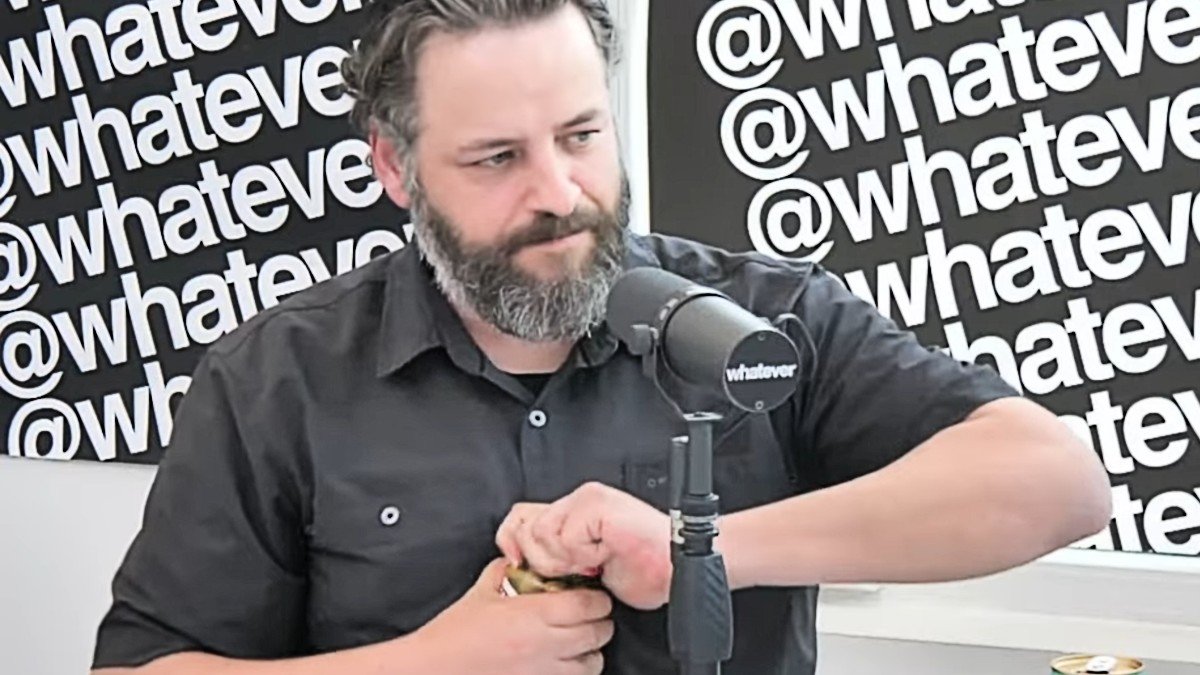 Andrew Wilson Can't Open Jar | Know Your Meme