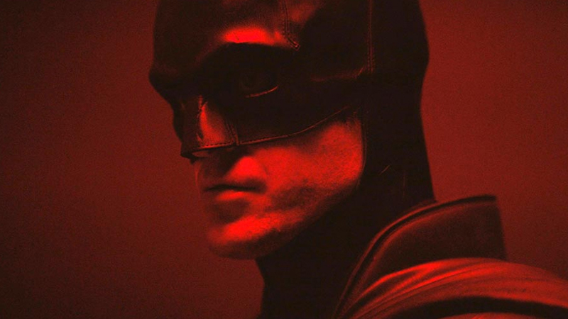 Matt Reeves Debuts Robert Pattinson Batsuit For "The Batman" | Know ...