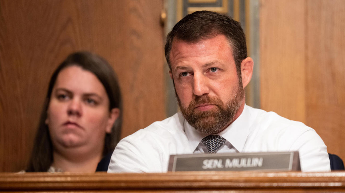 GOP Senator Tells Teamsters Union President To 'Stand Your Butt Up ...