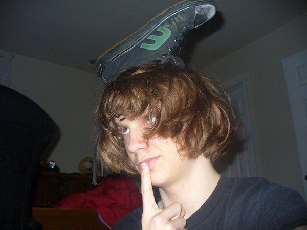 [Image - 16864] | Put Shoe on Head | Know Your Meme