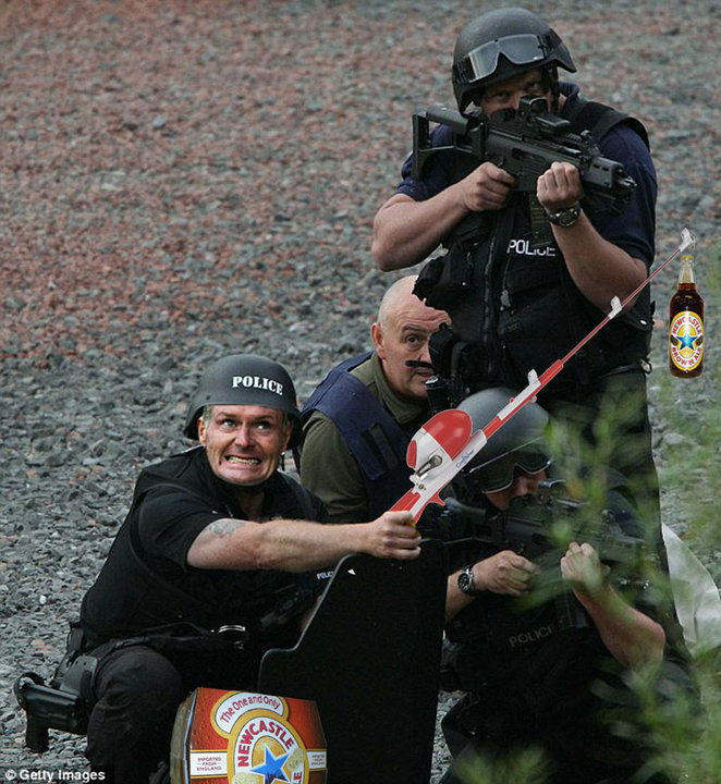 [Image - 58765] | 2010 Northumbria Police Standoff | Know Your Meme