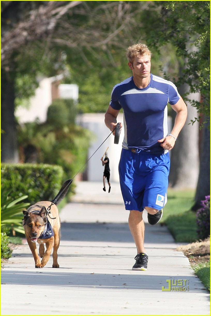 [Image - 226605] | Gasmask Goliath | Know Your Meme