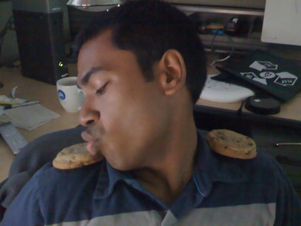 [Image - 410684] | Shoulder Cookie | Know Your Meme