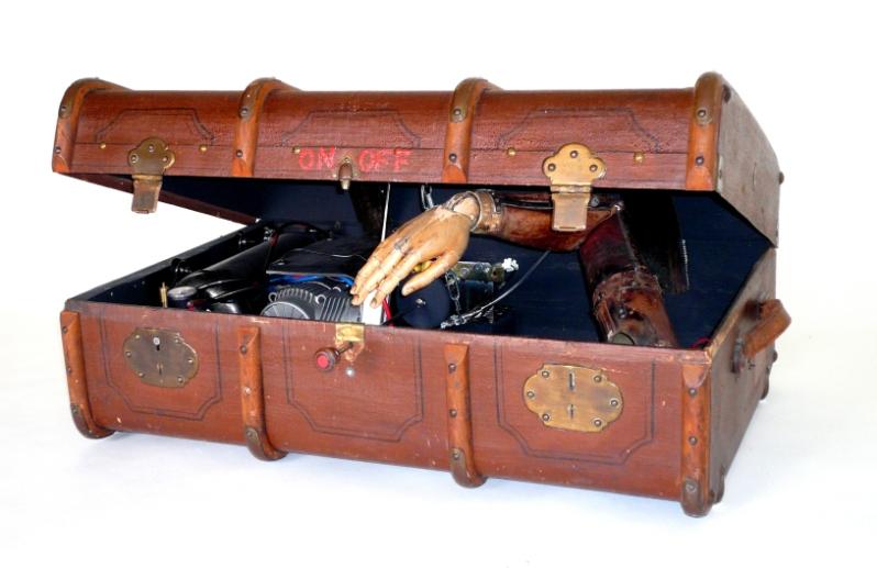 [Image - 489894] | Useless Box | Know Your Meme