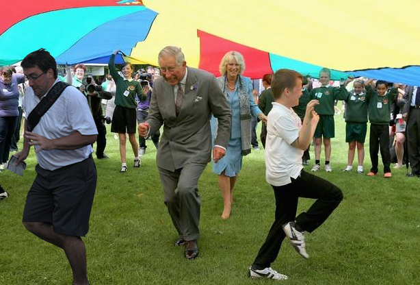 Pic | In The Way Guy | Know Your Meme