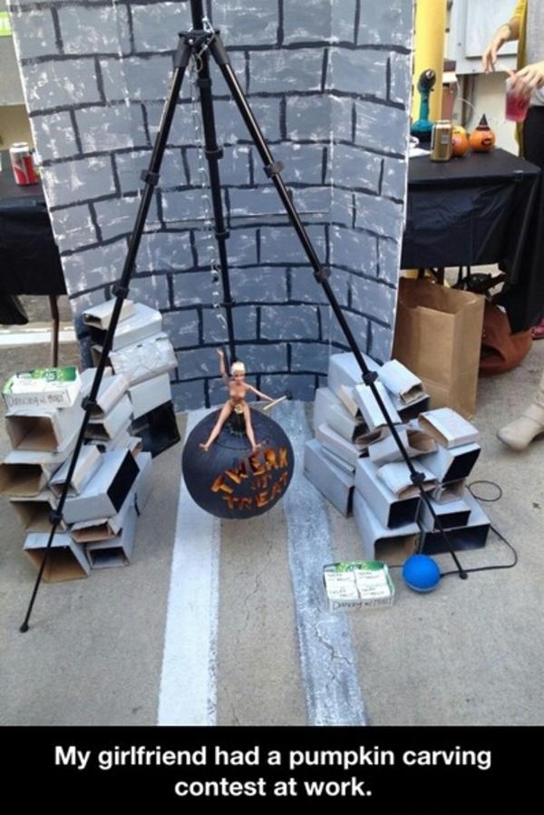 [Image - 632244] | Wrecking Ball | Know Your Meme