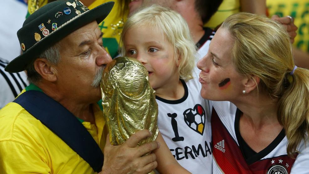 [Image - 791348] | 2014 World Cup Semfinal: Brazil vs. Germany | Know ...