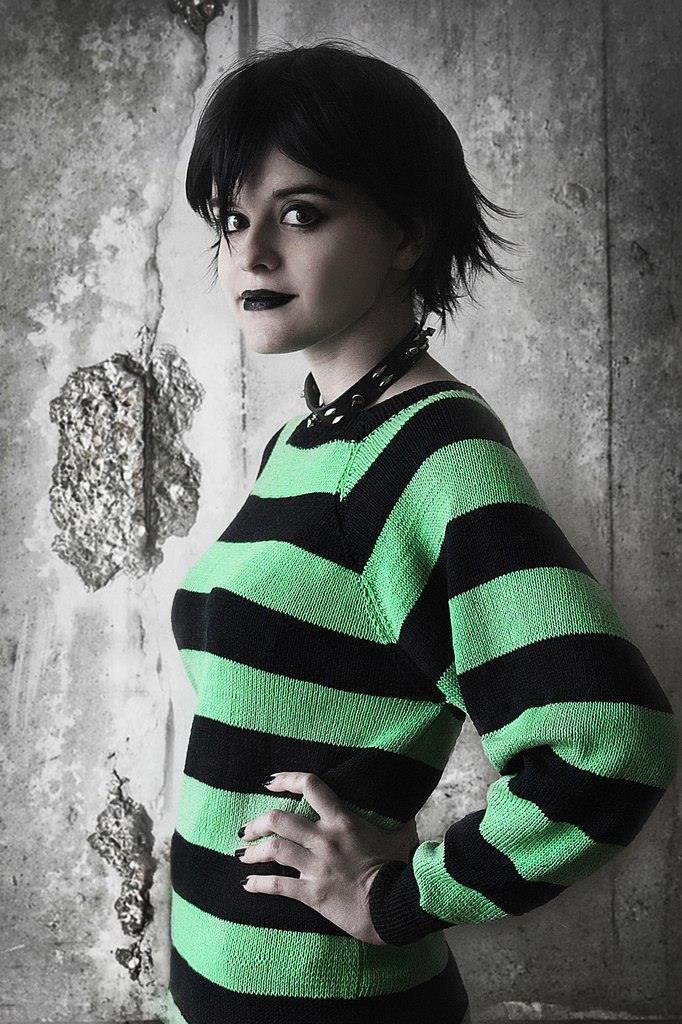 Mitzi Hunt (The Cat Lady) | Cosplay | Know Your Meme