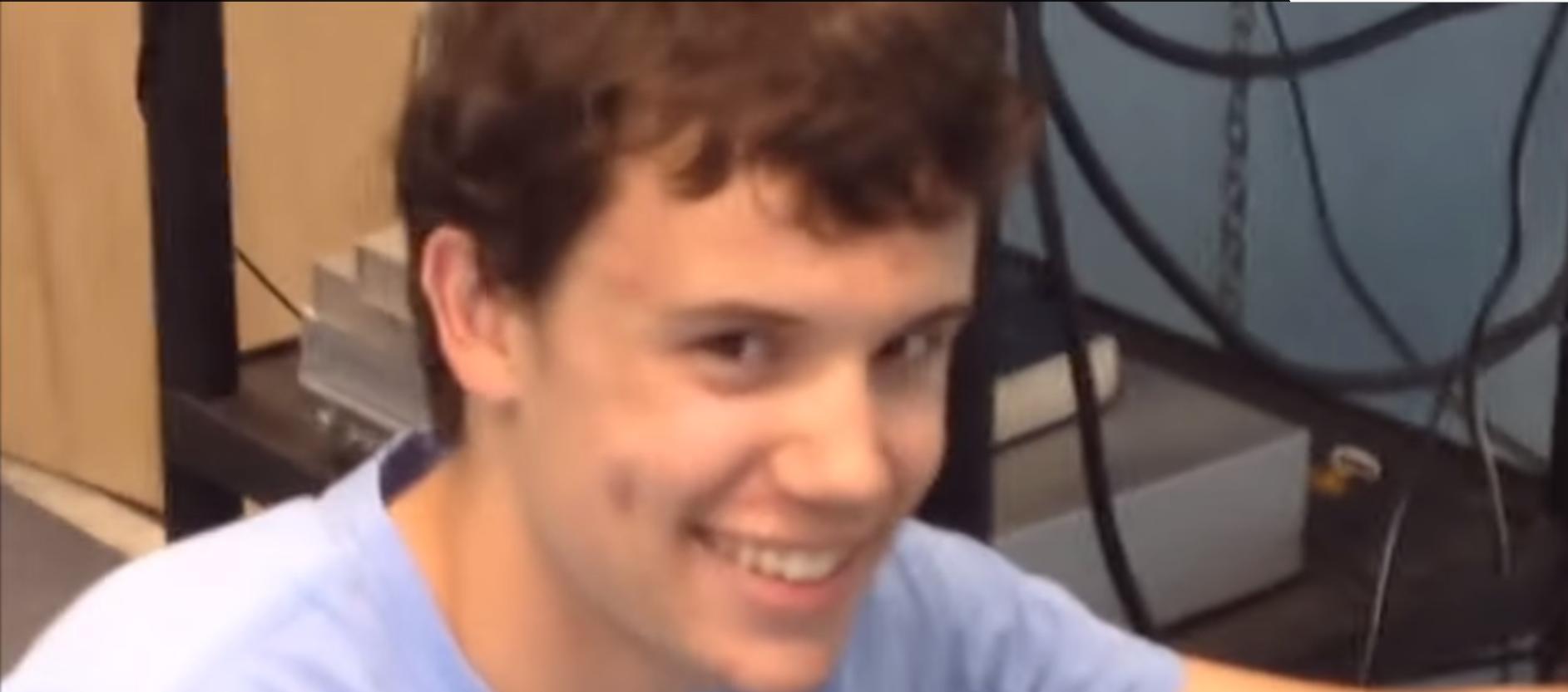 Es muy MUY Comico | Know Your Meme