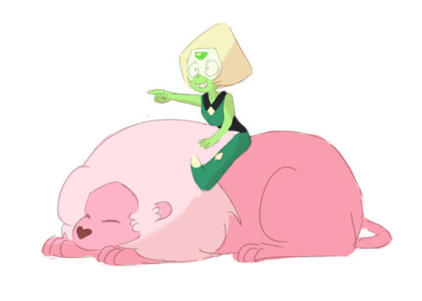 Peridot and Lion | Steven Universe | Know Your Meme
