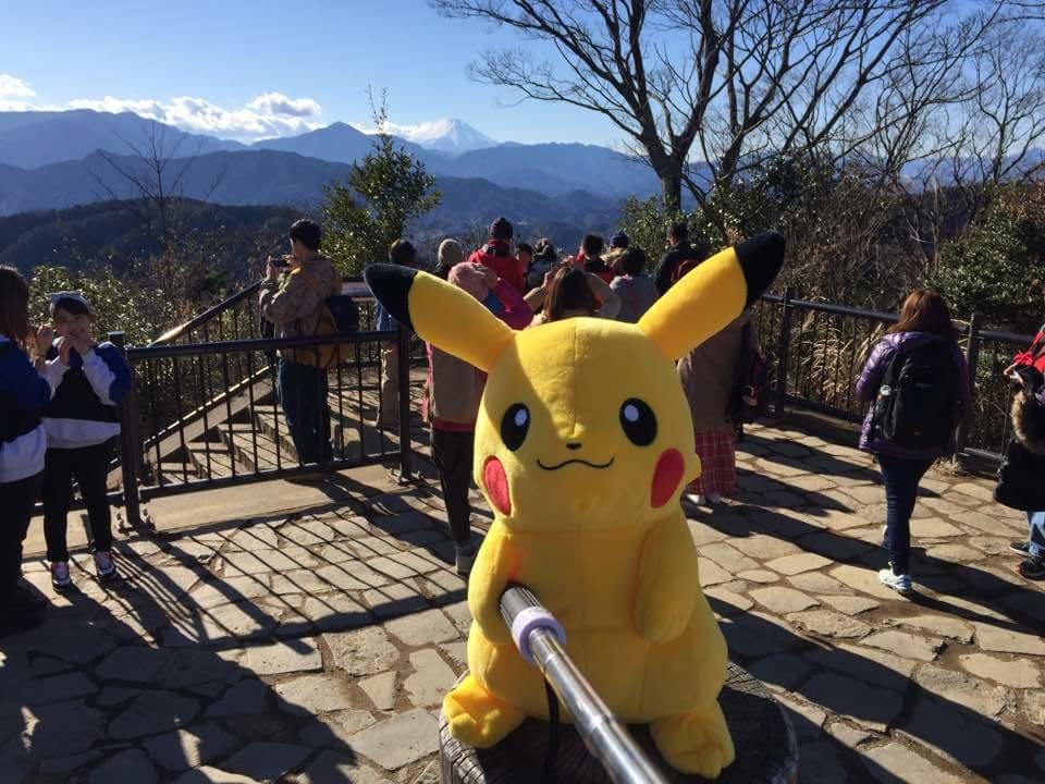 Pikachu takes a selfie. | Pokémon | Know Your Meme