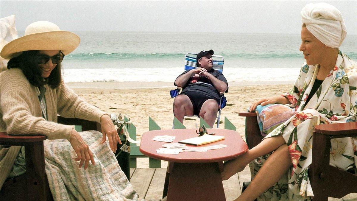 Chris Christie enjoying the beach | Chris Christie Beach Picture | Know ...