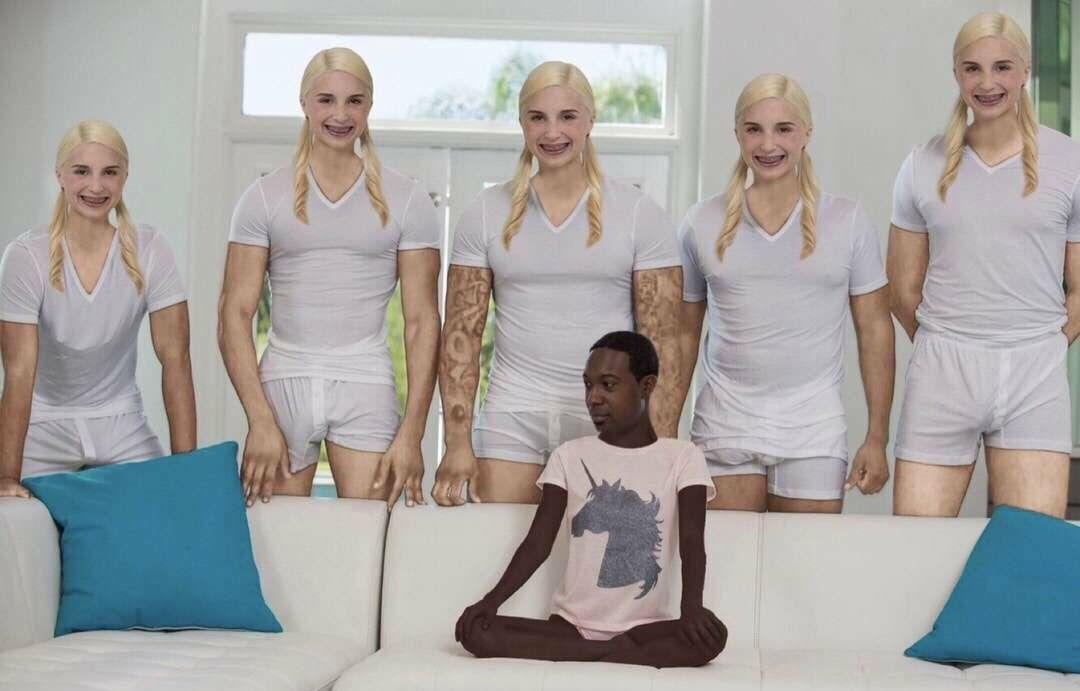 The Reverse Piper Perri Surrounded Know Your Meme
