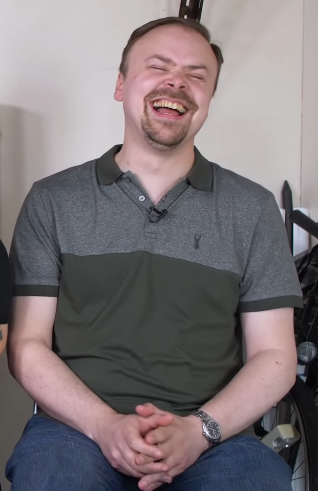 Laughing | Ashens | Know Your Meme