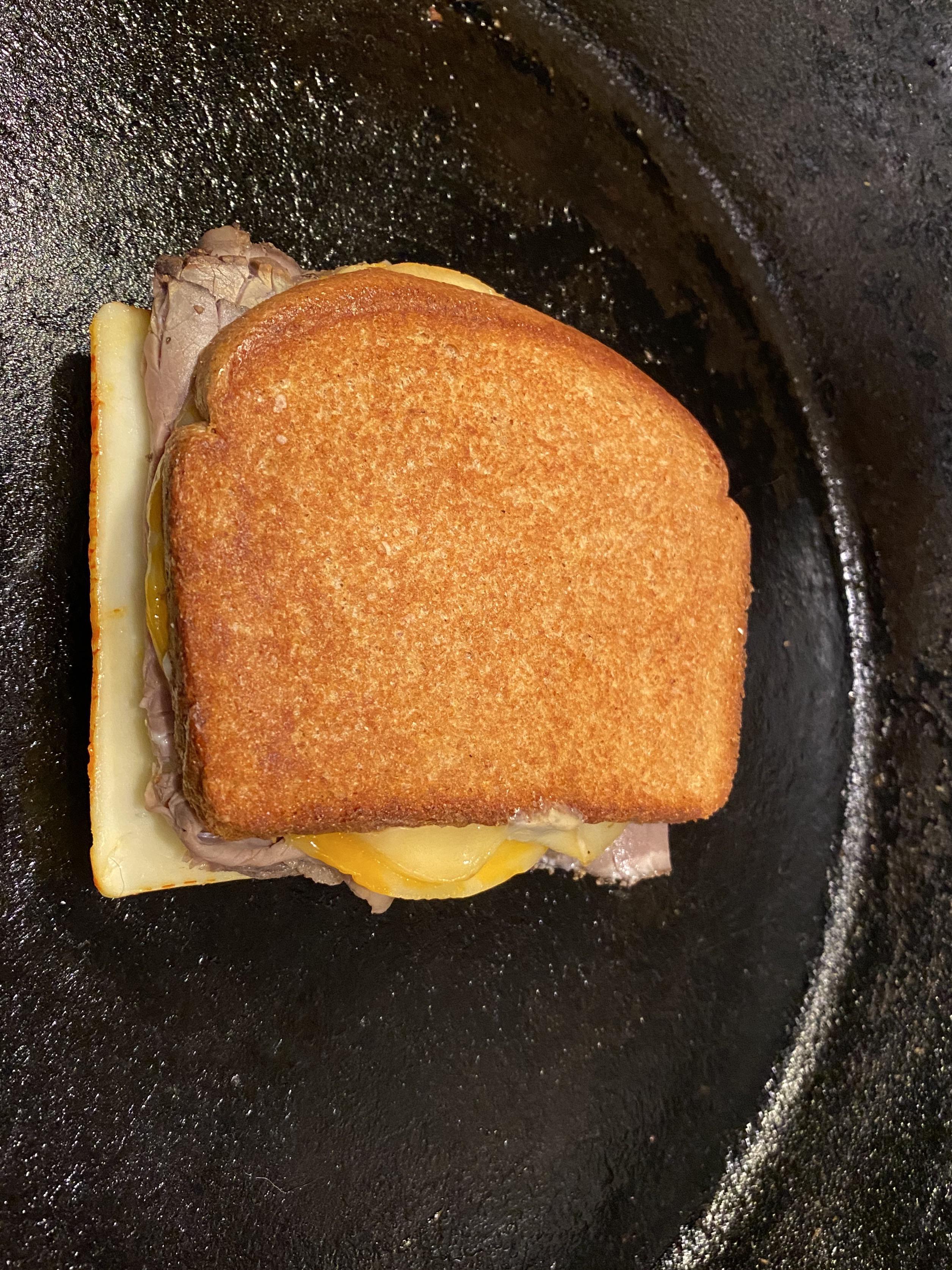 How evenly toasted my bread came out today | /r/mildlyinteresting ...