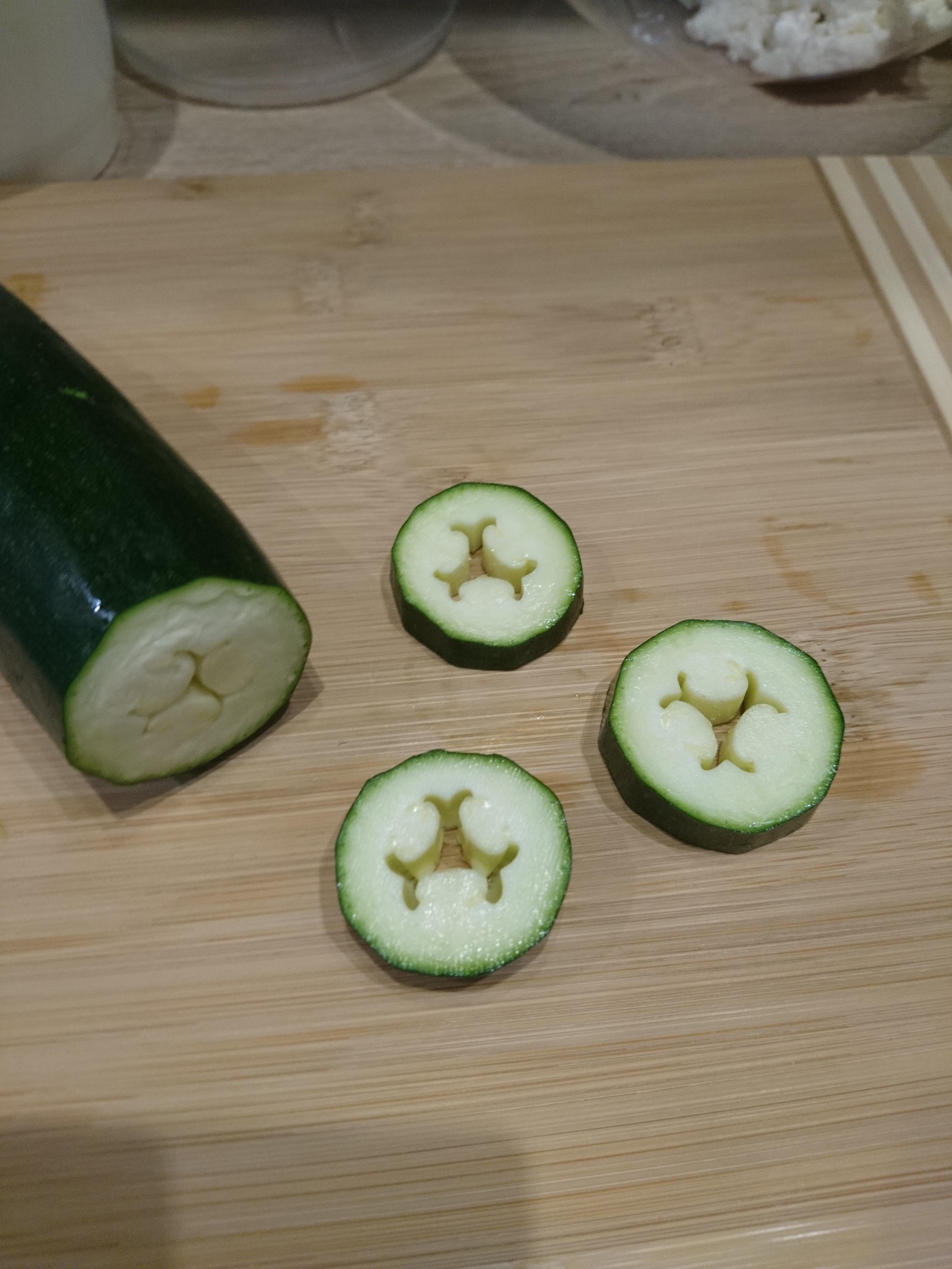 This pattern in my zucchini | /r/mildlyinteresting | Mildly Interesting ...