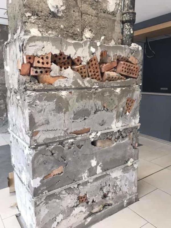 The way these bricks are stacked | /r/MildlyInfuriating | Mildly ...