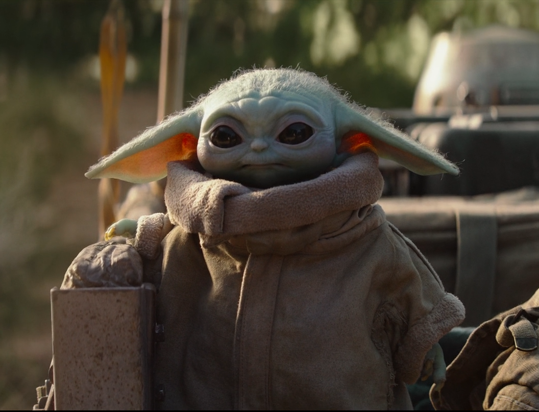 Sad baby yoda. He needs some love! | /r/BabyYoda | Baby Yoda / Grogu ...