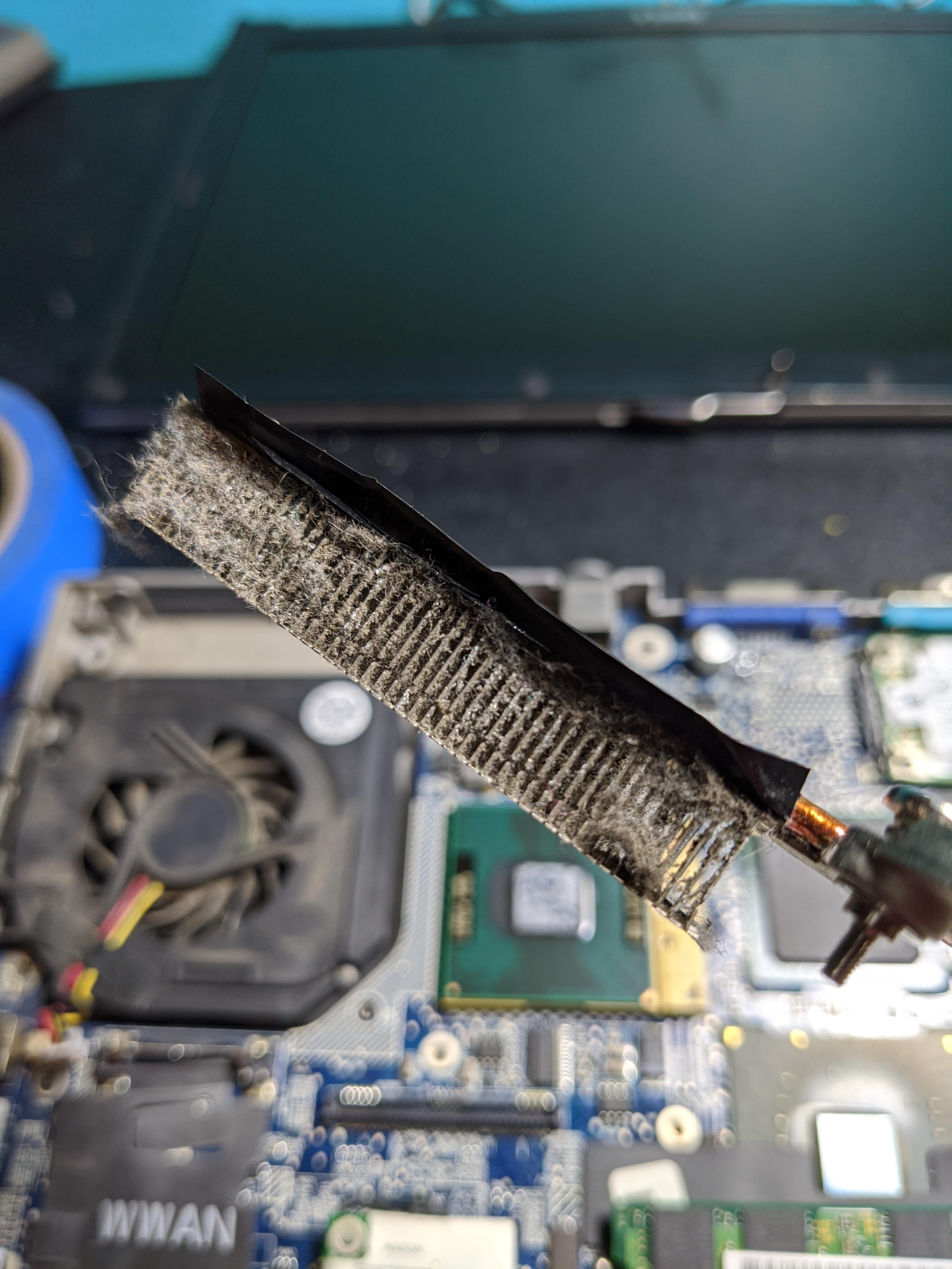 So that's why my computer was overheating! | /r/MildlyInfuriating ...