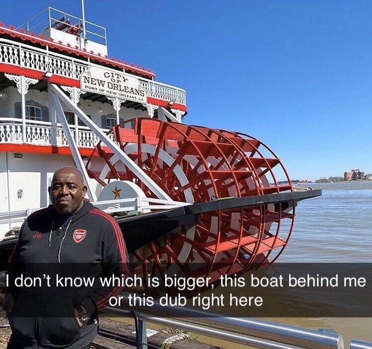 I don't know which is bigger, this boat behind me or this dub right ...