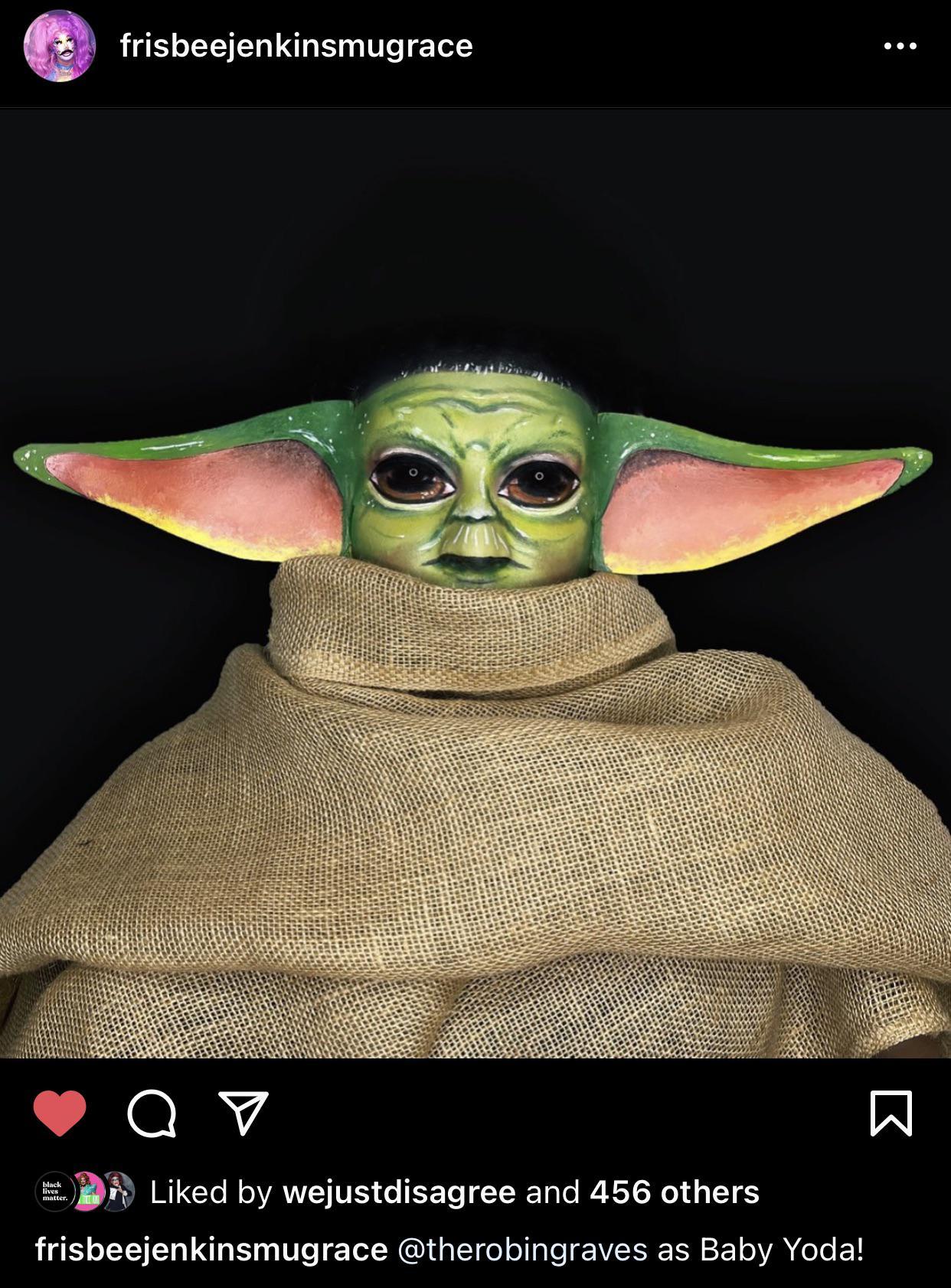 check out this amazing Baby Yoda makeup by @TheRobinGraves on instagram ...