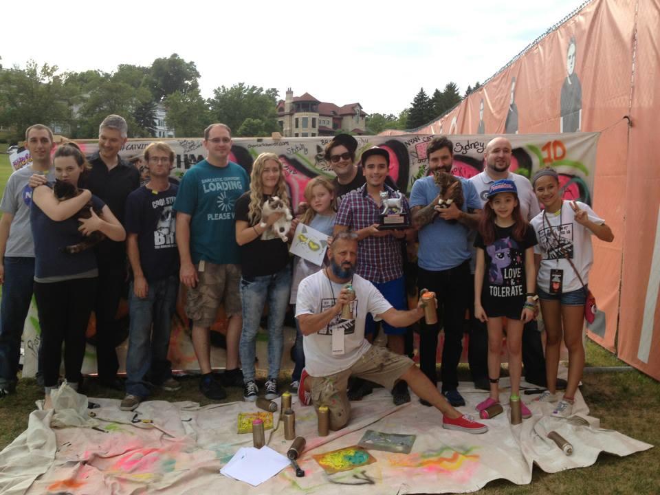 Chris Torres, creator of Nyan Cat, posing with other meme celebs at ...