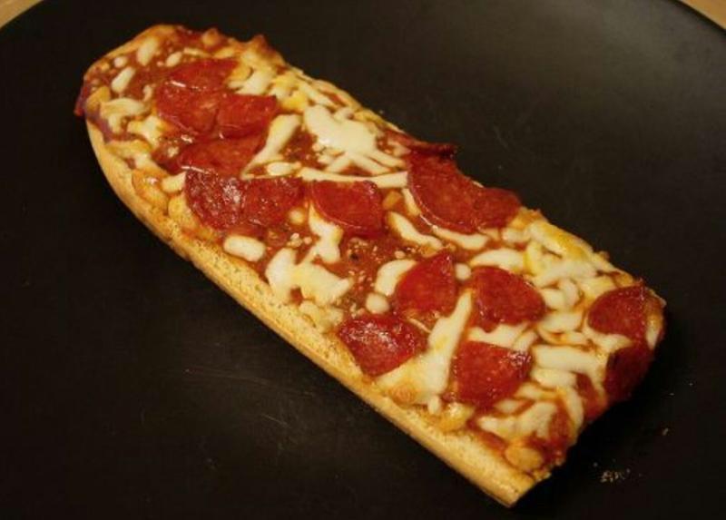 These French bread Pizzas | 90s Nostalgia | Know Your Meme