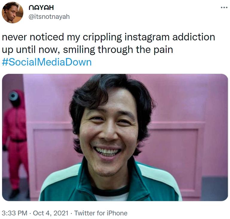 never noticed my crippling instagram addiction up until now, smiling ...