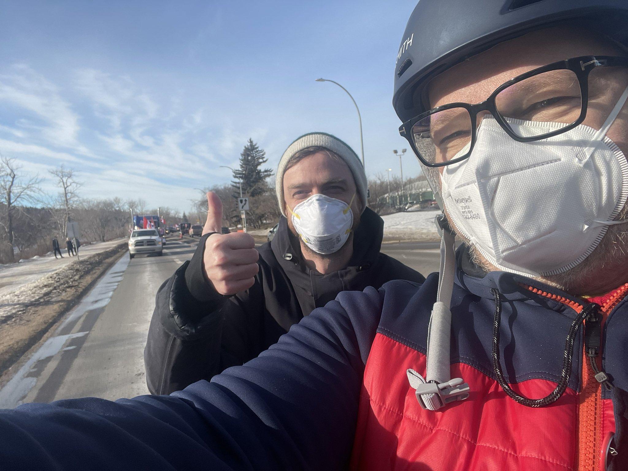 Thumbs Up | Canadian Freedom Convoy / Convoi de la Liberté | Know Your Meme