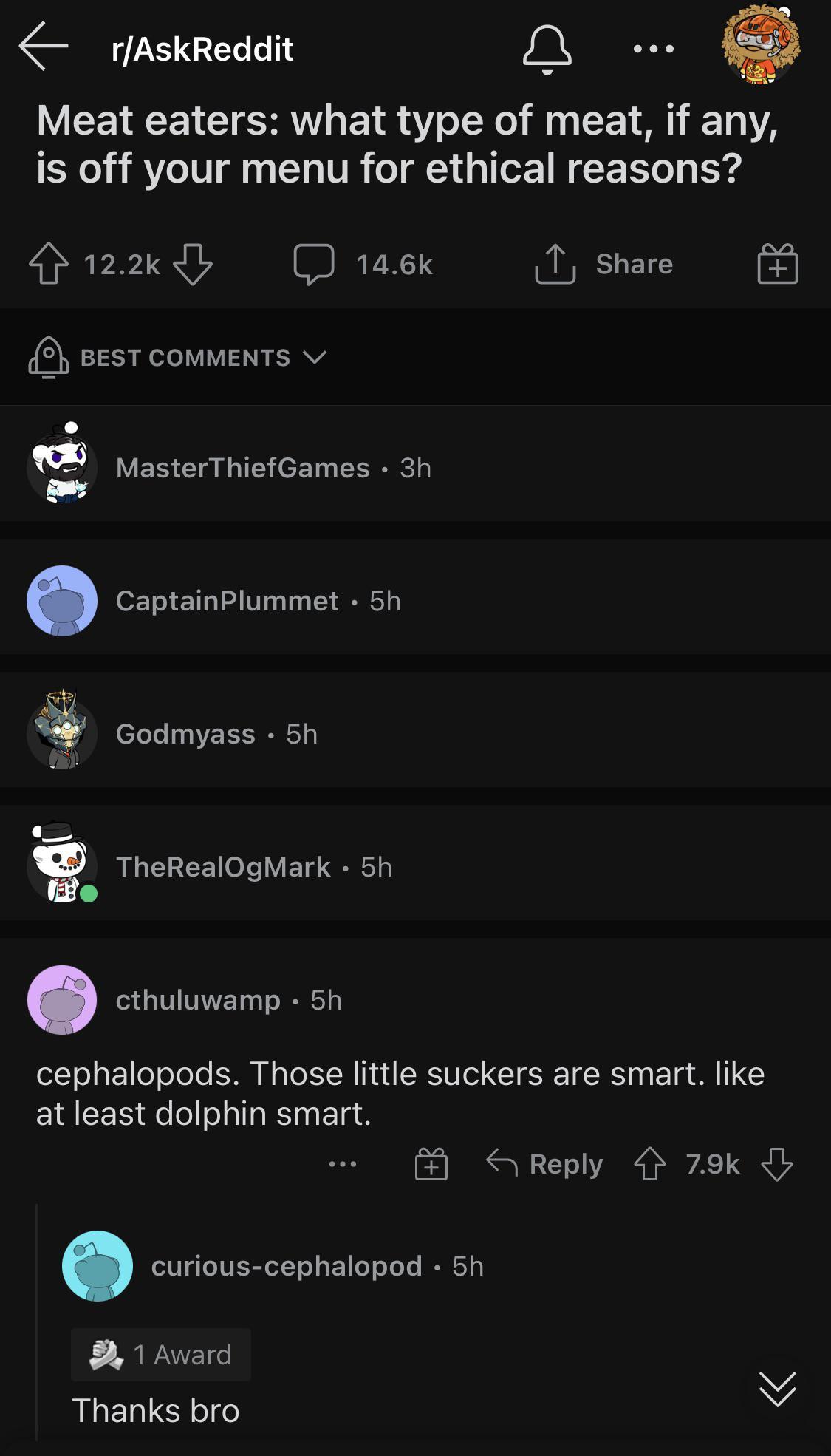 A curios cephalopod | /r/beetlejuicing/ | Beetlejuicing | Know Your Meme