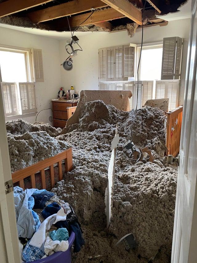 Bedroom Ceiling Just Collapsed | Know Your Meme