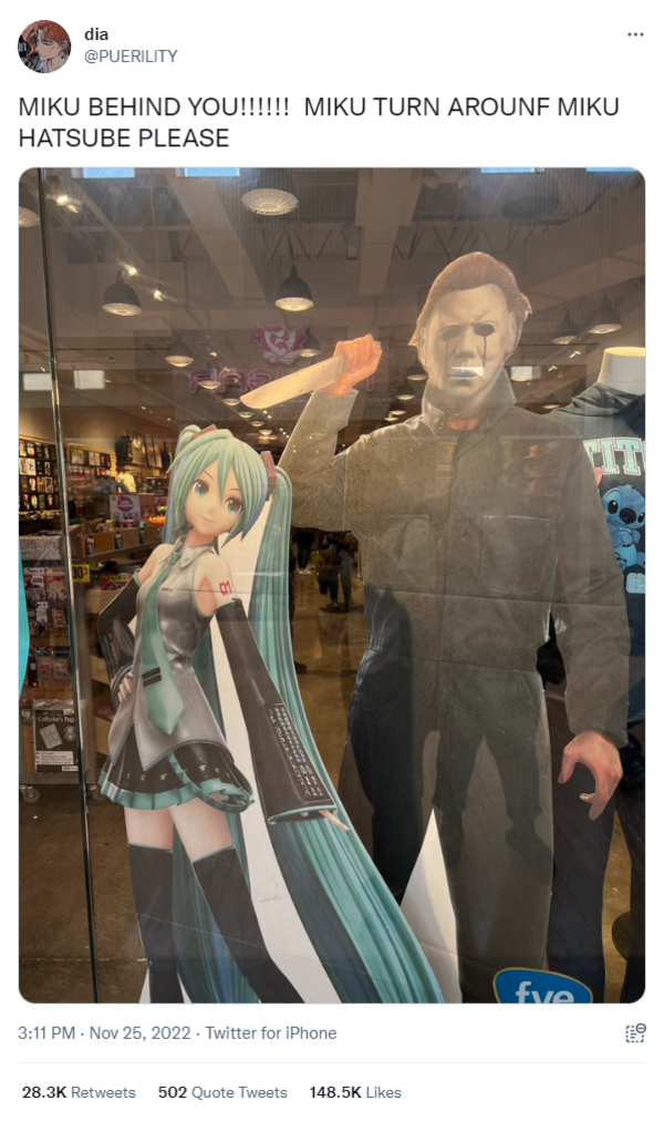 MIKU BEHIND YOU!!!!!! MIKU TURN AROUNF MIKU HATSUBE PLEASE | Hatsune ...