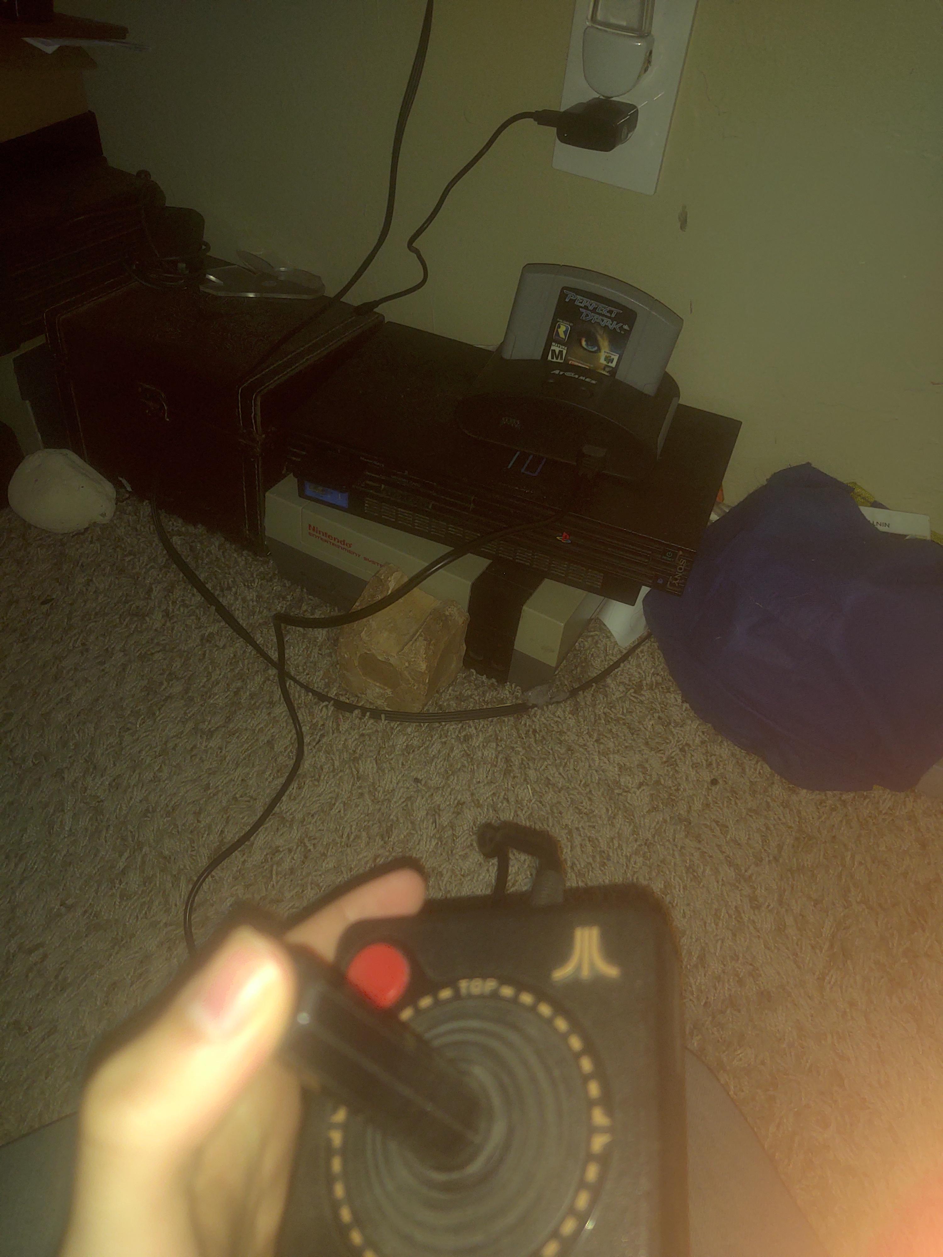 Cursed Setup | Gaming | Know Your Meme