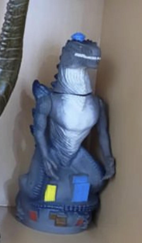 Godzilla 1998 waterbottle | Godzilla | Know Your Meme