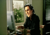 Bruce Nolan Typing | Know Your Meme