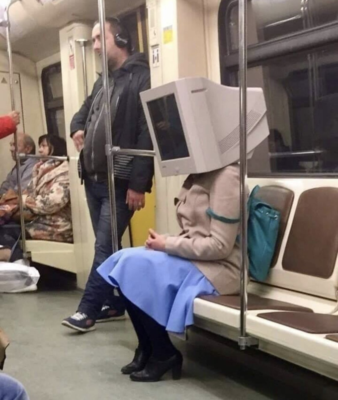 20 Extremely Cursed PC Builds To Get You Hyped For The New Consoles ...