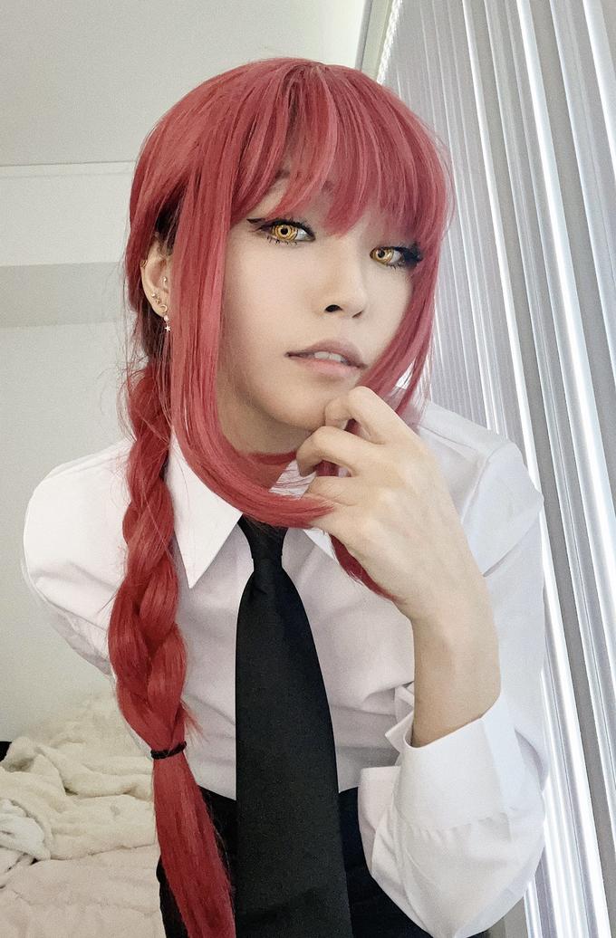 Makima Cosplay by @floaromaa | Makima | Know Your Meme