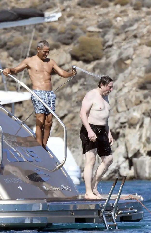 Shirtless Elon Musk getting hosed down on yacht in Mykonos, Greece ... Shirtless Elon Musk getting hosed down on yacht in Mykonos, Greece ...