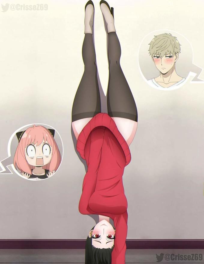 Yor doing the handstand | Chisato Handstand | Know Your Meme