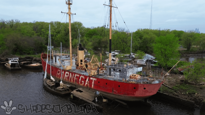21 Abandoned Ships Left To Rot In The Sea | Know Your Meme