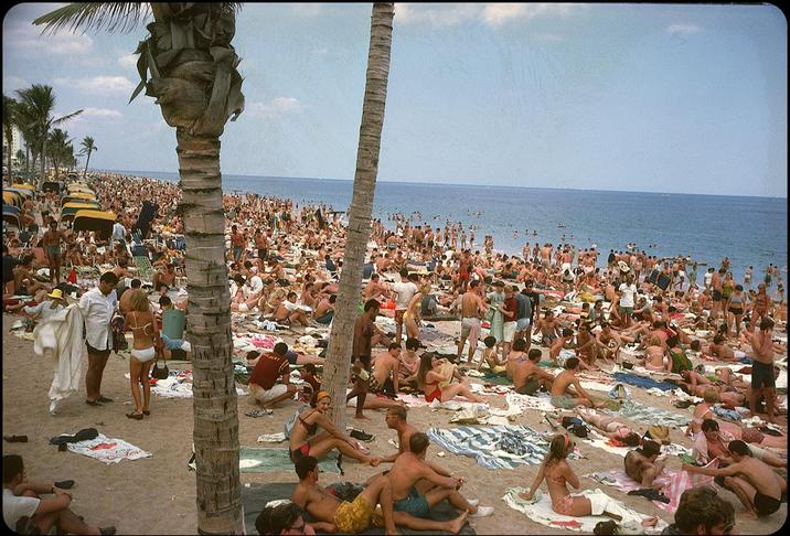 24 Images Of How People Used To Spend Their Spring Breaks | Know Your Meme