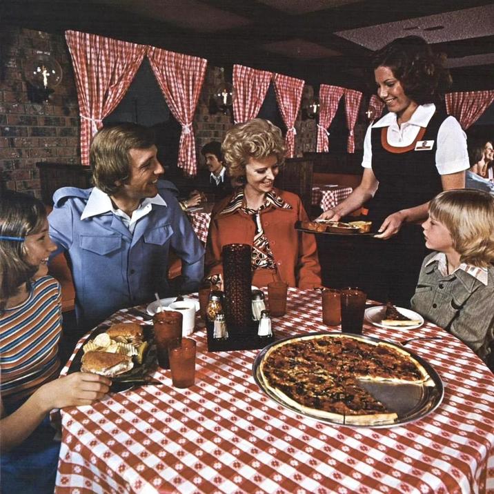 25 Snapshots From Life In The 1970s | Know Your Meme