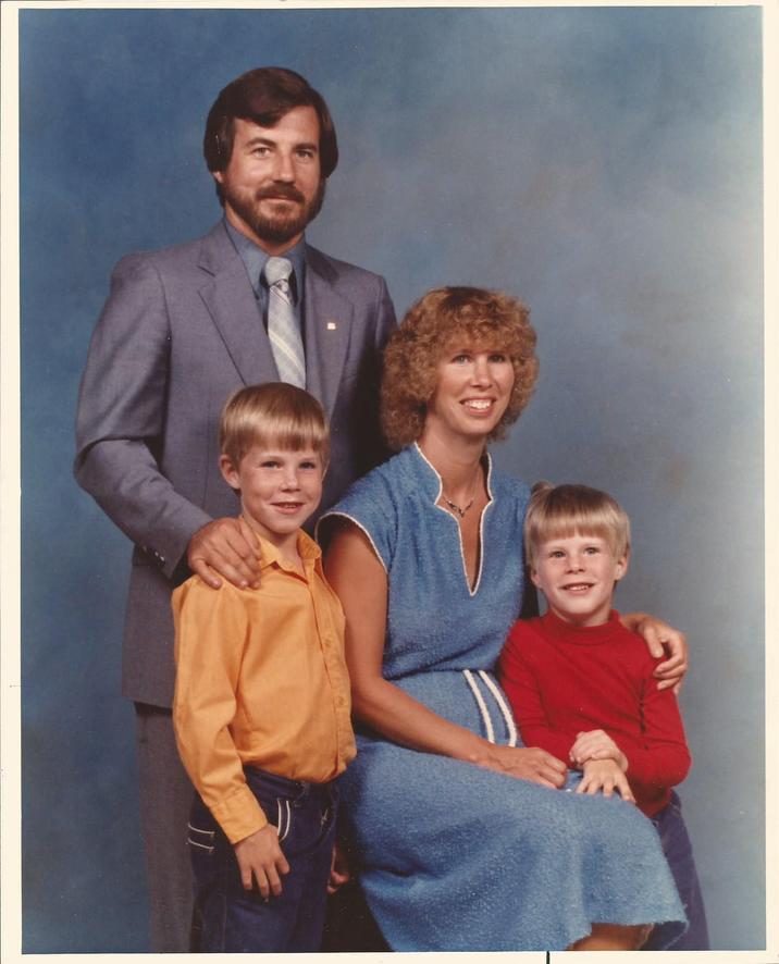 24 Nostalgic Images From The 1980s Lifestyle | Know Your Meme