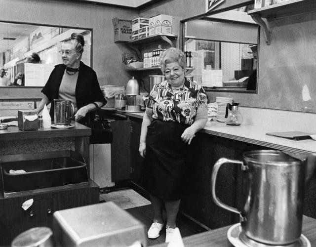 24 Nostalgic Images From The 1980s Lifestyle | Know Your Meme
