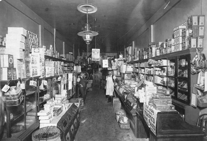 25 Captivating Snapshots Of People In The Early 1900s | Know Your Meme
